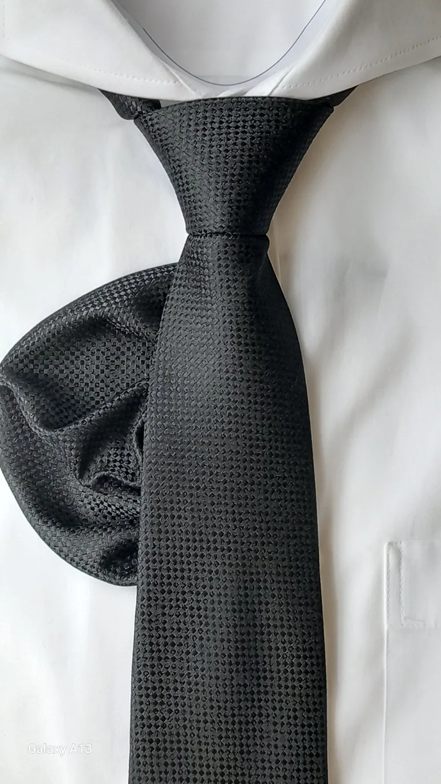 КВЖ202 Колекция 2025 Черна вратовръзка с кърпичка - ЛиКол